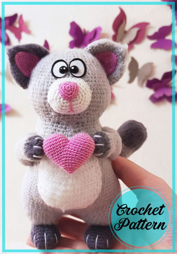 Cat with heart amigurumi crochet PDF free pattern - Amigurumiday