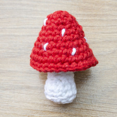 Toadstool Keychain Amigurumi PDF Free Pattern